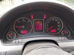 Melns Audi A4 2005 Gulbene, ar dzinēja tilpumu 2.50 L un nobraukumu 302 tūkst. km par 750 €, foto 18 vietnē AUTOMOTO.COM.LV