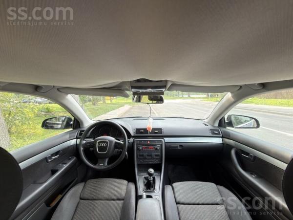 Black Audi A4 2005 in Riga, with an engine capacity of 2.00 L and mileage of 345 thousand km for 1100 €, photo 5 on AUTOMOTO.COM.LV