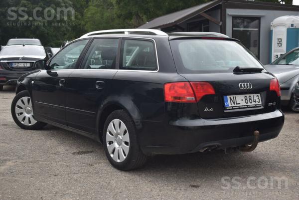 Melns Audi A4 2005 Kuldīga, ar dzinēja tilpumu 2.00 L un nobraukumu 0 tūkst. km par 3350 €, foto 3 vietnē AUTOMOTO.COM.LV