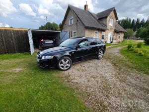 Melns Audi A4 2005 Cēsis, ar dzinēja tilpumu 3.00 L un nobraukumu 420 tūkst. km par 2500 €, foto 4 vietnē AUTOMOTO.COM.LV
