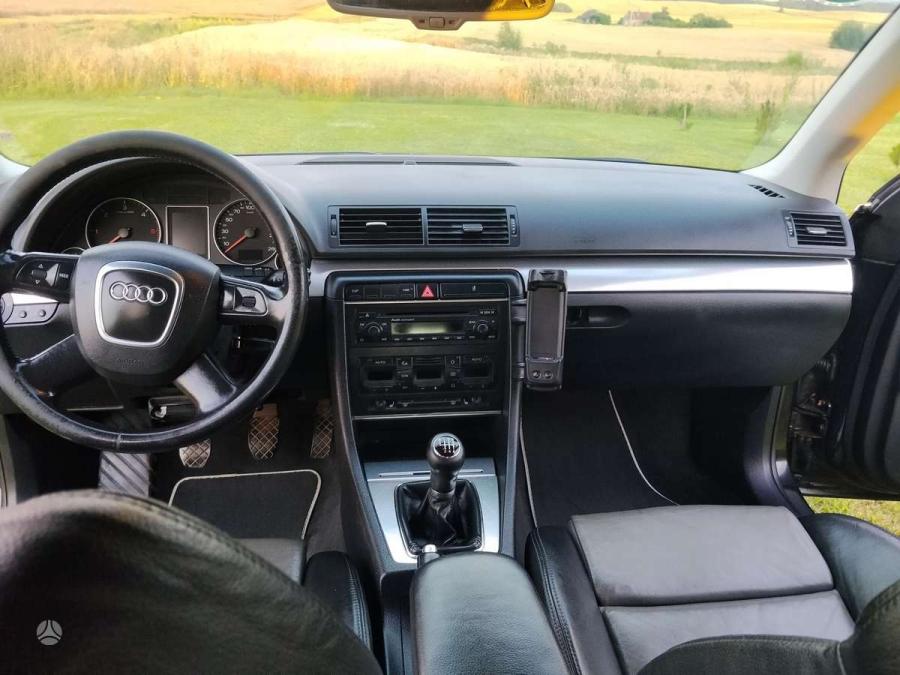 Black Audi A4 2005 in Marijampole, with an engine capacity of 1.99 L and mileage of 312 thousand km for 2350 €, photo 10 on AUTOMOTO.COM.LV