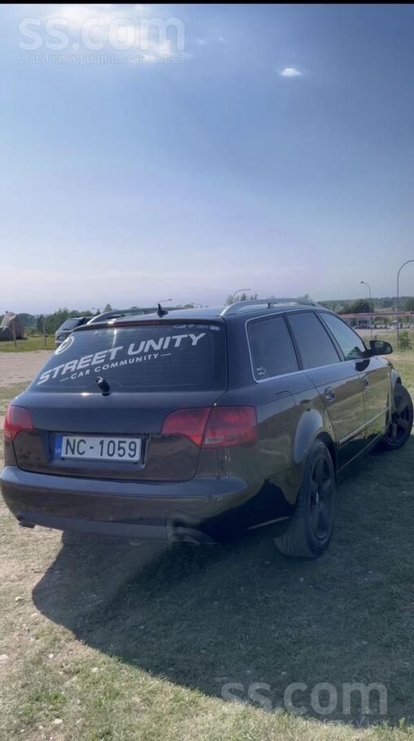 Black Audi A4 2005 in Kraslava, with an engine capacity of 3.00 L and mileage of 397 thousand km for 3199 €, photo 4 on AUTOMOTO.COM.LV