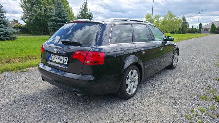 Black Audi A4 2005 in Riga, with an engine capacity of 2.00 L and mileage of 269 thousand km for 5650 €, photo 4 on AUTOMOTO.COM.LV