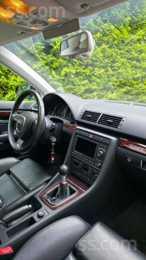 Black Audi A4 2005 in Riga, with an engine capacity of 2.00 L and mileage of 269 thousand km for 5650 €, photo 7 on AUTOMOTO.COM.LV
