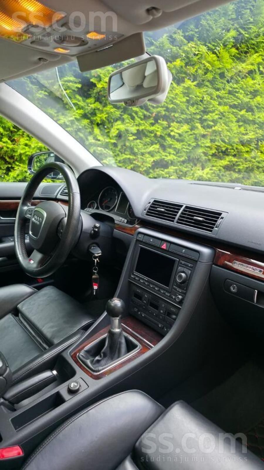 Black Audi A4 2005 in Riga, with an engine capacity of 2.00 L and mileage of 269 thousand km for 5650 €, photo 7 on AUTOMOTO.COM.LV