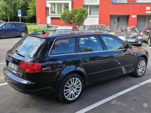 Black Audi A4 2005 in Vilnius, with an engine capacity of 1.99 L and mileage of 420 thousand km for 1600 €, photo 4 on AUTOMOTO.COM.LV