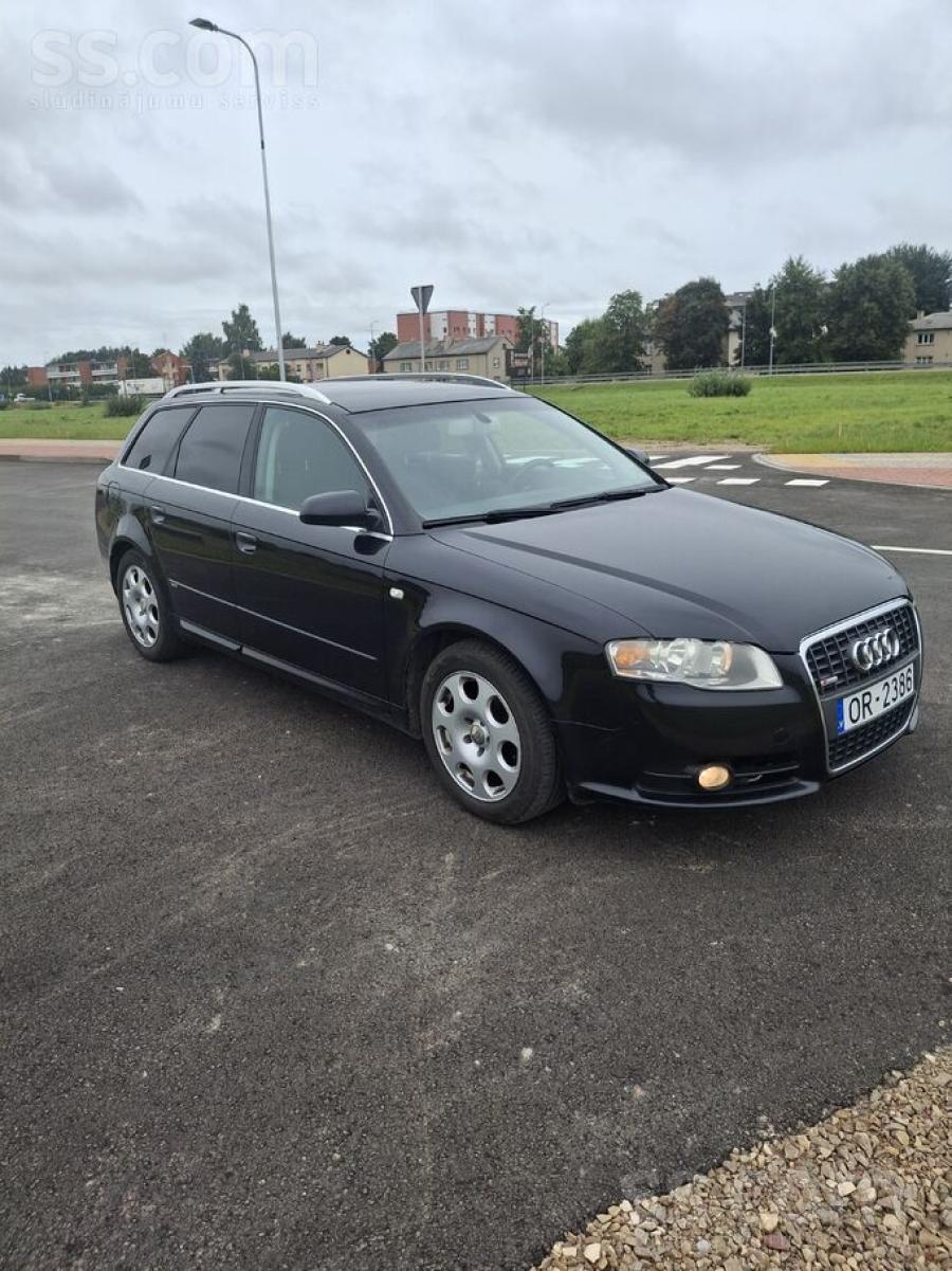 Black Audi A4 2005 in Bauska, with an engine capacity of 2.00 L and mileage of 377 thousand km for 2990 €, photo 5 on AUTOMOTO.COM.LV
