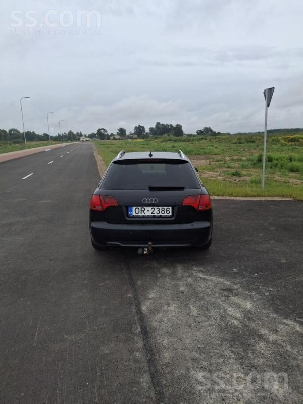 Black Audi A4 2005 in Bauska, with an engine capacity of 2.00 L and mileage of 377 thousand km for 2990 €, photo 7 on AUTOMOTO.COM.LV