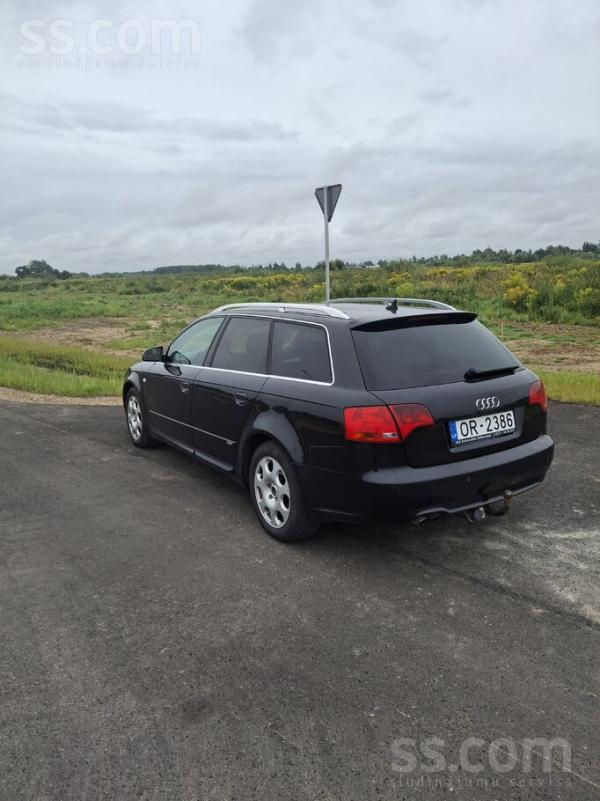 Black Audi A4 2005 in Bauska, with an engine capacity of 2.00 L and mileage of 377 thousand km for 2990 €, photo 8 on AUTOMOTO.COM.LV