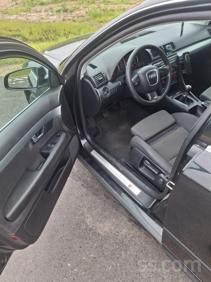 Black Audi A4 2005 in Bauska, with an engine capacity of 2.00 L and mileage of 377 thousand km for 2990 €, photo 12 on AUTOMOTO.COM.LV
