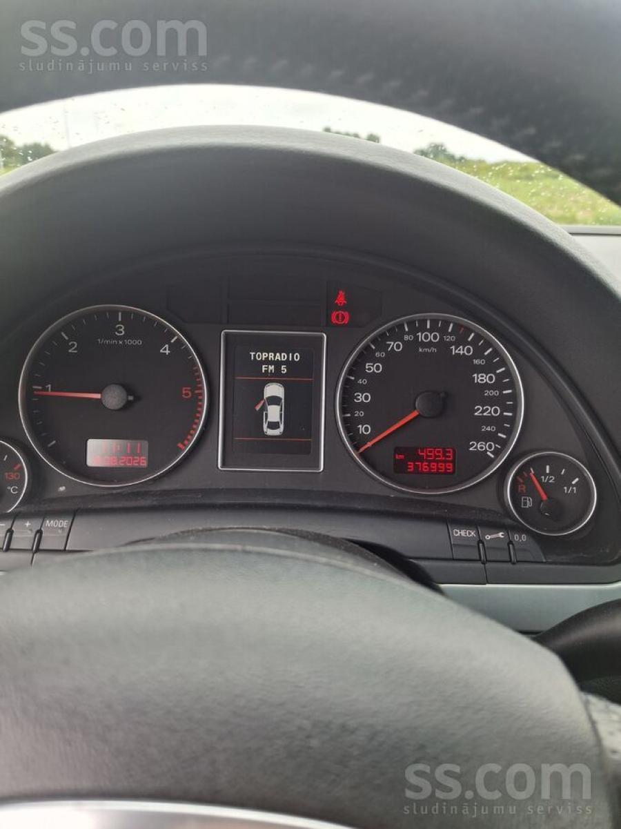 Black Audi A4 2005 in Bauska, with an engine capacity of 2.00 L and mileage of 377 thousand km for 2990 €, photo 21 on AUTOMOTO.COM.LV