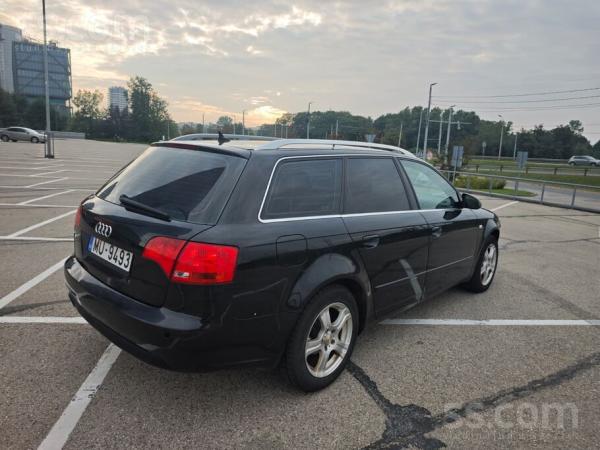 Melns Audi A4 2005 Rīga, ar dzinēja tilpumu 2.00 L un nobraukumu 329 tūkst. km par 2500 €, foto 3 vietnē AUTOMOTO.COM.LV