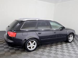 Black Audi A4 2005 in Tallinn, with an engine capacity of 1.90 L and mileage of 292 thousand km for 1399 €, photo 4 on AUTOMOTO.COM.LV
