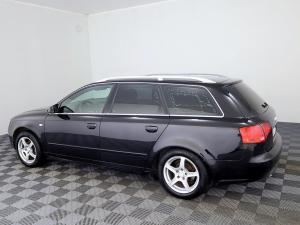 Black Audi A4 2005 in Tallinn, with an engine capacity of 1.90 L and mileage of 292 thousand km for 1399 €, photo 12 on AUTOMOTO.COM.LV