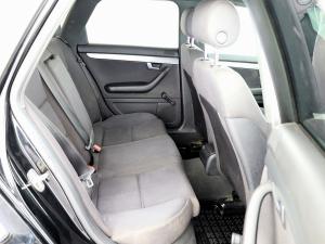 Black Audi A4 2005 in Tallinn, with an engine capacity of 1.90 L and mileage of 292 thousand km for 1399 €, photo 15 on AUTOMOTO.COM.LV