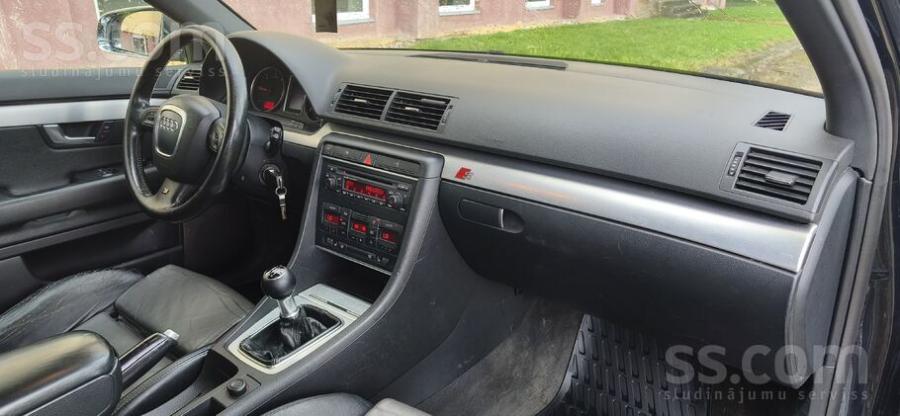 Melns Audi A4 2005 Gulbene, ar dzinēja tilpumu 1.90 L un nobraukumu 387 tūkst. km par 2490 €, foto 14 vietnē AUTOMOTO.COM.LV