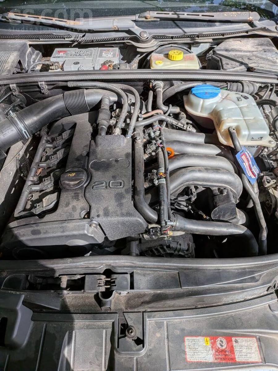 Melns Audi A4 2005 Rīga, ar dzinēja tilpumu 2.00 L un nobraukumu 261 tūkst. km par 1100 €, foto 7 vietnē AUTOMOTO.COM.LV