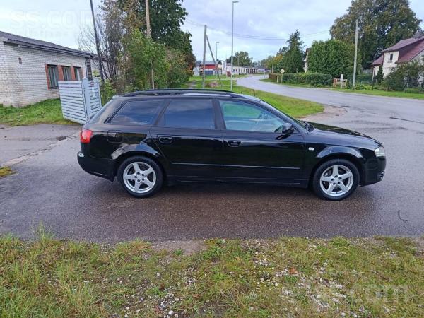 Audi A4 2005 in Talsi on AUTOMOTO.COM.LV Black Audi A4 2005 in Talsi, with an engine capacity of 2.00 L and mileage of 297 thousand km for 2890 €, photo 6 on AUTOMOTO.COM.LV