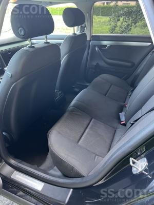 Melns Audi A4 2005 Rīga, ar dzinēja tilpumu 1.60 L un nobraukumu 327 tūkst. km par 1700 €, foto 7 vietnē AUTOMOTO.COM.LV