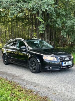 Black Audi A4 2005 in Riga, with an engine capacity of 1.60 L and mileage of 327 thousand km for 1700 €, photo 3 on AUTOMOTO.COM.LV