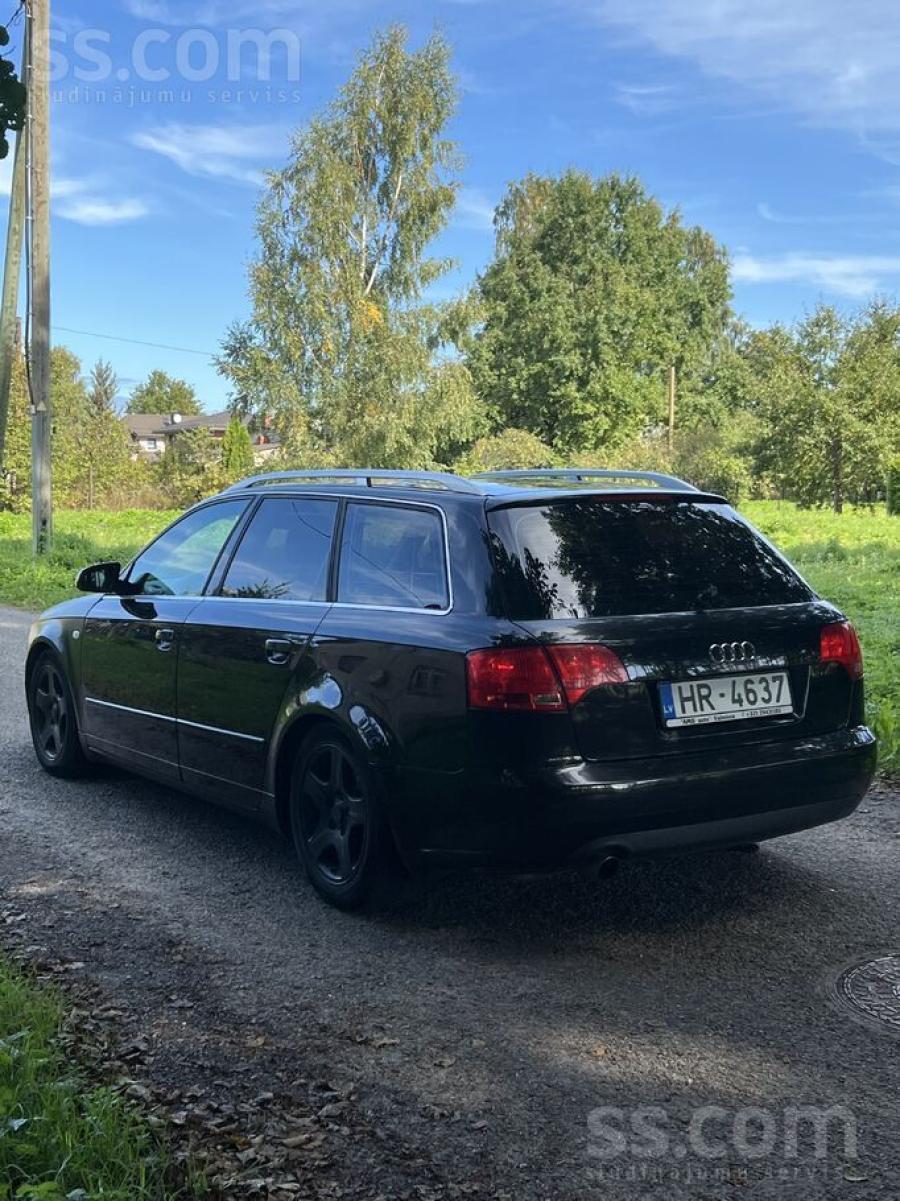 Black Audi A4 2005 in Riga, with an engine capacity of 1.60 L and mileage of 327 thousand km for 1700 €, photo 5 on AUTOMOTO.COM.LV