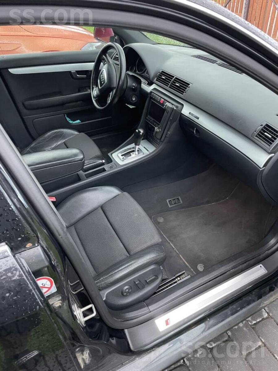 Melns Audi A4 2005 Rīga, ar dzinēja tilpumu 3.00 L un nobraukumu 298 tūkst. km par 3150 €, foto 8 vietnē AUTOMOTO.COM.LV