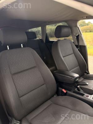 Black Audi A4 2005 in Ludza, with an engine capacity of 1.90 L and mileage of 322 thousand km for 2000 €, photo 4 on AUTOMOTO.COM.LV