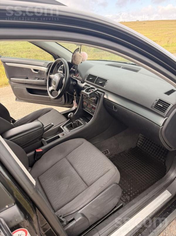 Melns Audi A4 2005 Ludza, ar dzinēja tilpumu 1.90 L un nobraukumu 322 tūkst. km par 2000 €, foto 5 vietnē AUTOMOTO.COM.LV