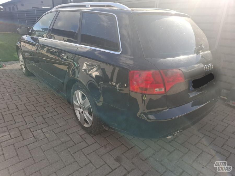 Black Audi A4 2005 in Klaipeda, with an engine capacity of 2.00 L and mileage of 218 thousand km for 1250 €, photo 4 on AUTOMOTO.COM.LV