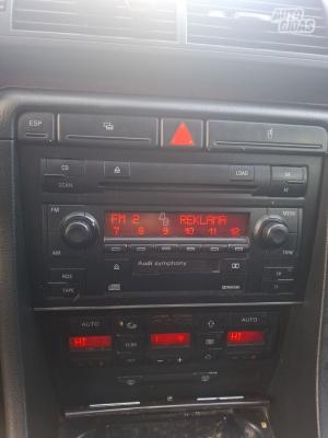 Black Audi A4 2005 in Klaipeda, with an engine capacity of 2.00 L and mileage of 218 thousand km for 1250 €, photo 9 on AUTOMOTO.COM.LV
