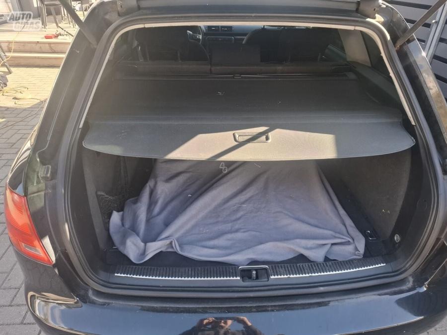 Black Audi A4 2005 in Klaipeda, with an engine capacity of 2.00 L and mileage of 218 thousand km for 1250 €, photo 11 on AUTOMOTO.COM.LV