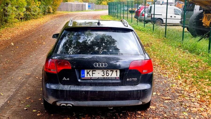 Melns Audi A4 2005 Cēsis, ar dzinēja tilpumu 2.00 L un nobraukumu 466 tūkst. km par 1750 €, foto 7 vietnē AUTOMOTO.COM.LV