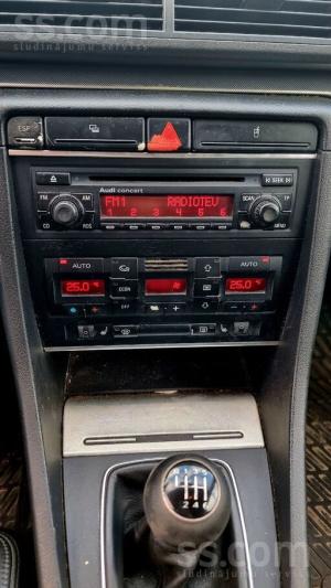 Melns Audi A4 2005 Cēsis, ar dzinēja tilpumu 2.00 L un nobraukumu 466 tūkst. km par 1750 €, foto 16 vietnē AUTOMOTO.COM.LV
