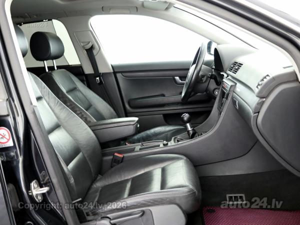Black Audi A4 2005 in Tallinn, with an engine capacity of 3.00 L and mileage of 0 thousand km for 2199 €, photo 7 on AUTOMOTO.COM.LV