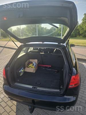 Черный Ауди А4 2006 в Лиепая, объемом двигателя 2.50 л и пробегом 333 тыс. км за 1750 €, фото 3 на AUTOMOTO.COM.LV