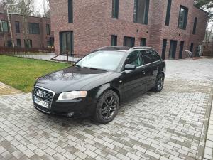Black Audi A4 2006 in Palanga, with an engine capacity of 2.00 L and mileage of 302 thousand km for 1300 €, photo  on AUTOMOTO.COM.LV
