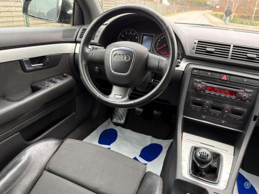 Melns Audi A4 2006 Viļņa, ar dzinēja tilpumu 2.00 L un nobraukumu 334 tūkst. km par 2450 €, foto 23 vietnē AUTOMOTO.COM.LV