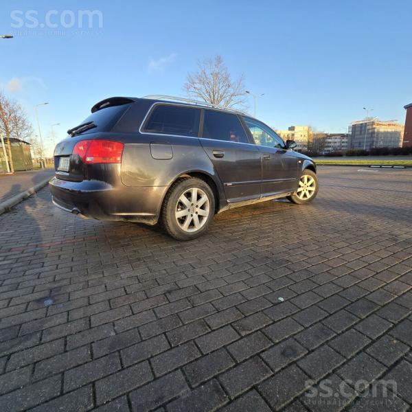Melns Audi A4 2006 Rīga, ar dzinēja tilpumu 2.00 L un nobraukumu 333 tūkst. km par 3650 €, foto 5 vietnē AUTOMOTO.COM.LV