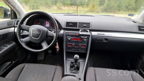 Melns Audi A4 2006 Rīga, ar dzinēja tilpumu 2.00 L un nobraukumu 333 tūkst. km par 3650 €, foto 10 vietnē AUTOMOTO.COM.LV