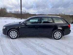 Black Audi A4 2006 in Taurage, with an engine capacity of 1.78 L and mileage of 262 thousand km for 2300 €, photo 3 on AUTOMOTO.COM.LV