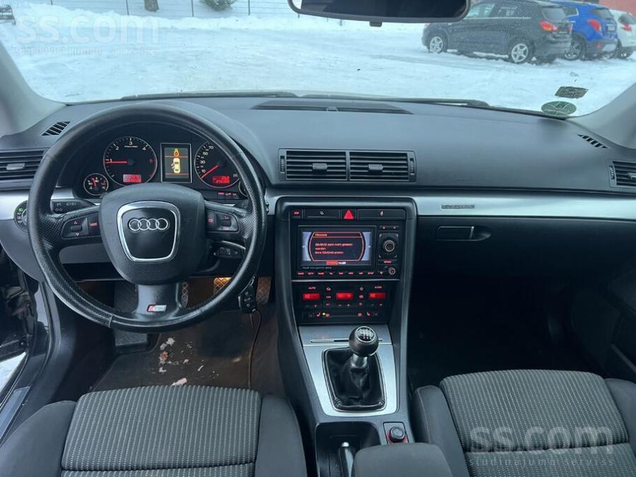 Melns Audi A4 2006 Valmiera, ar dzinēja tilpumu 3.00 L un nobraukumu 0 tūkst. km par 2950 €, foto 3 vietnē AUTOMOTO.COM.LV