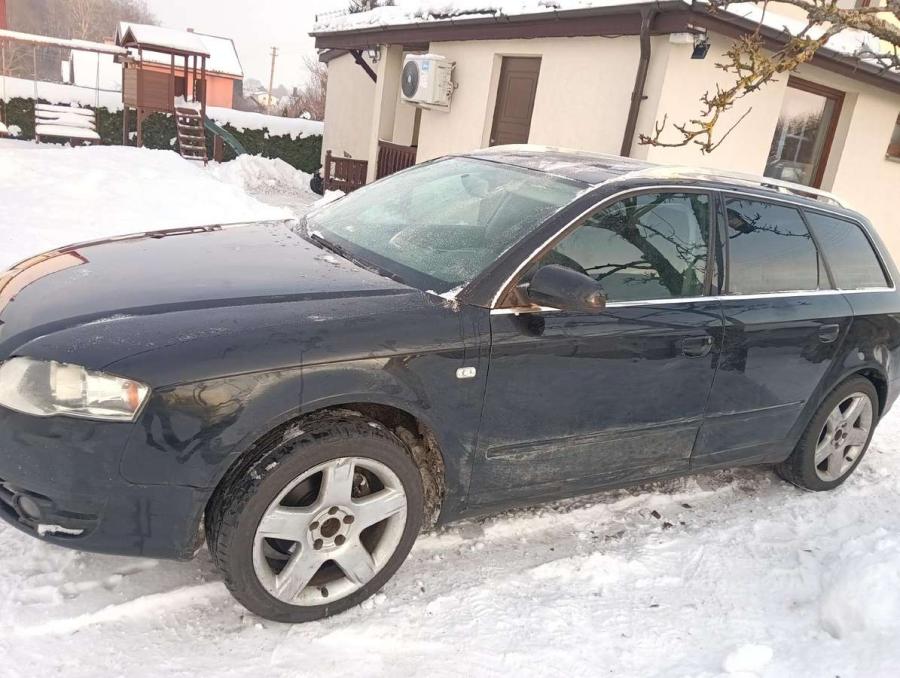 Melns Audi A4 2006 Klaipėda, ar dzinēja tilpumu 2.00 L un nobraukumu 372 tūkst. km par 1000 €, foto 6 vietnē AUTOMOTO.COM.LV