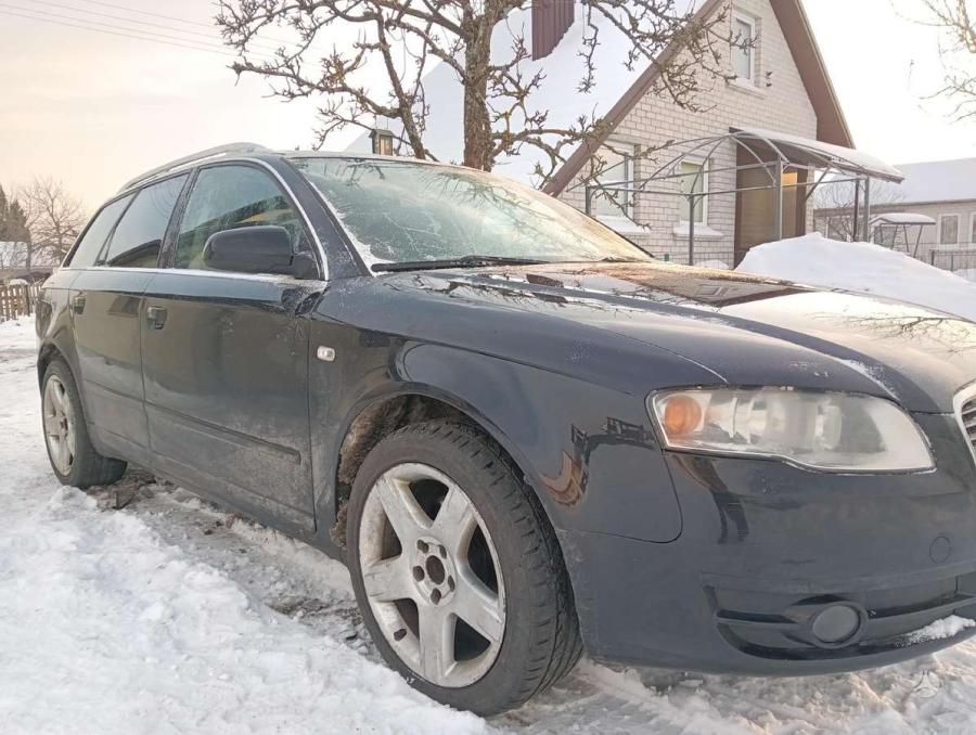 Melns Audi A4 2006 Klaipėda, ar dzinēja tilpumu 2.00 L un nobraukumu 372 tūkst. km par 1000 €, foto 7 vietnē AUTOMOTO.COM.LV