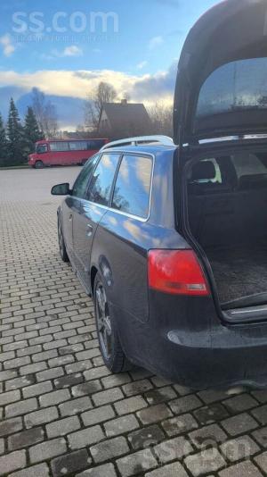 Black Audi A4 2006 in Dobele, with an engine capacity of 2.70 L and mileage of 500 thousand km for 1500 €, photo 4 on AUTOMOTO.COM.LV