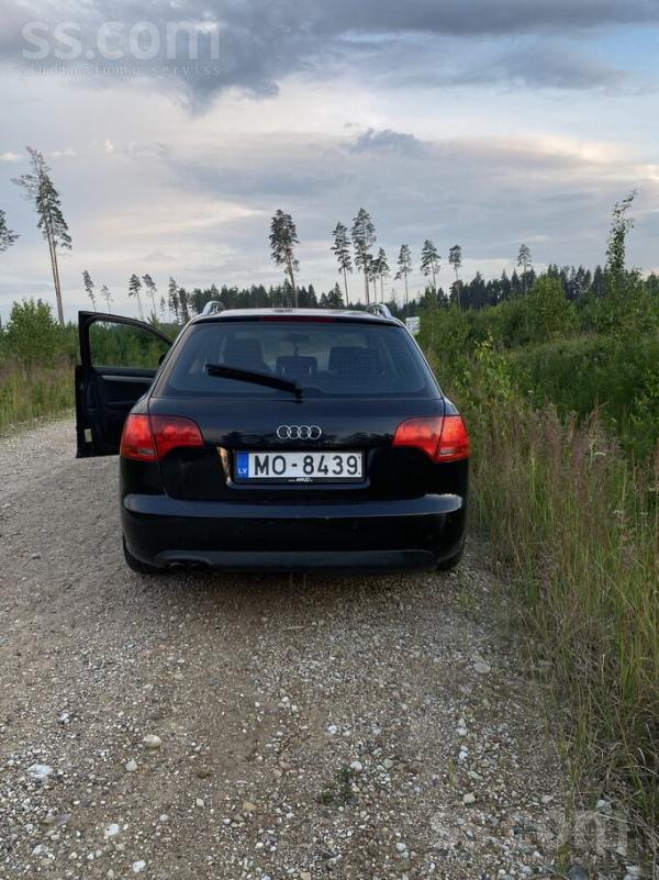 Melns Audi A4 2006 Rīga, ar dzinēja tilpumu 2.00 L un nobraukumu 373 tūkst. km par 1400 €, foto 4 vietnē AUTOMOTO.COM.LV