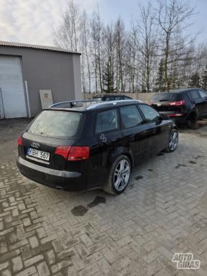 Black Audi A4 2006 in Vilnius, with an engine capacity of 2.50 L and mileage of 245 thousand km for 1650 €, photo 3 on AUTOMOTO.COM.LV