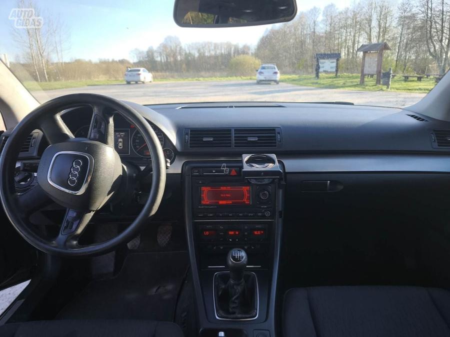 Melns Audi A4 2006 Telšiai, ar dzinēja tilpumu 2.00 L un nobraukumu 360 tūkst. km par 2650 €, foto 11 vietnē AUTOMOTO.COM.LV
