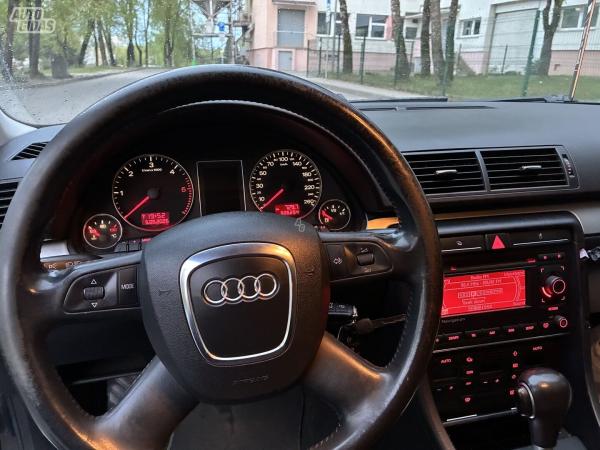 Black Audi A4 2006 in Vilnius, with an engine capacity of 2.00 L and mileage of 326 thousand km for 2500 €, photo 10 on AUTOMOTO.COM.LV