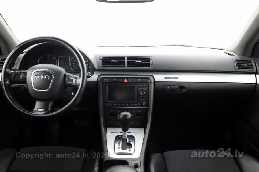 Black Audi A4 2006 in Tallinn, with an engine capacity of 3.00 L and mileage of 419 thousand km for 2799 €, photo 6 on AUTOMOTO.COM.LV