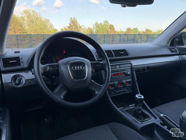 Melns Audi A4 2006 Viļņa, ar dzinēja tilpumu 2.00 L un nobraukumu 327 tūkst. km par 2050 €, foto 9 vietnē AUTOMOTO.COM.LV
